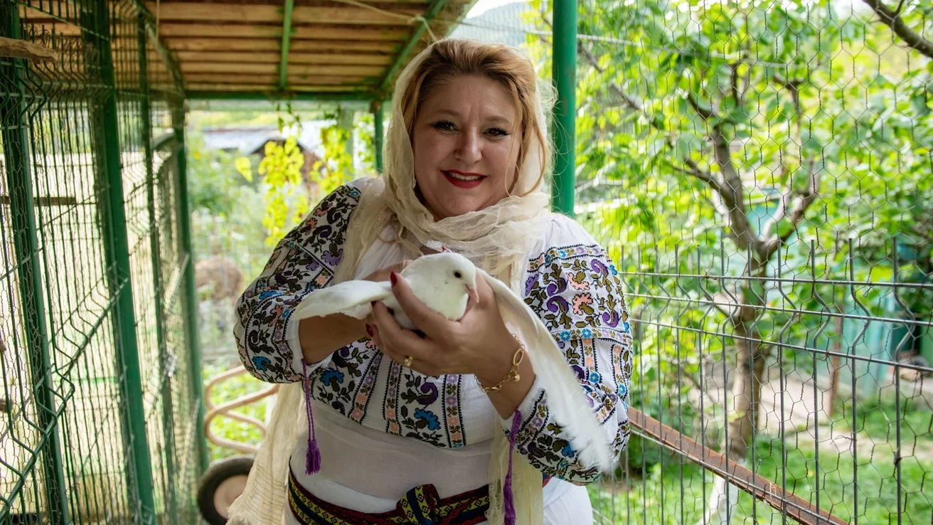 Румунська політикиня написала листа путіну: заговорила про повернення територій, які «незаконно ...