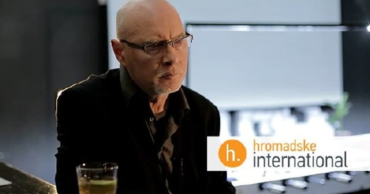 40 Years Of Punk: Phil Strongman On the Sex Pistols, the Queen, and Anarchy