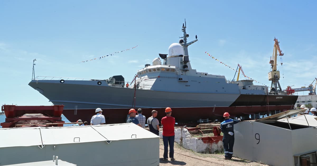 Ukrainian military hit Russian missile ship Tsiklon during May 19 ...