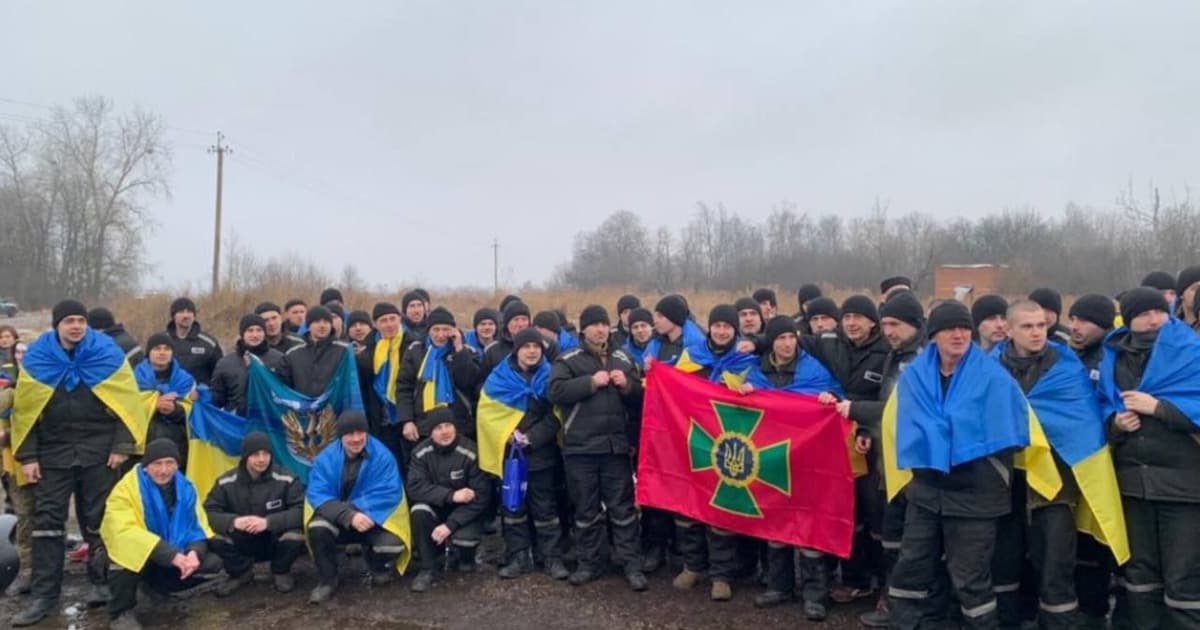 Return of captives, death of Hero of Ukraine 'Da Vinci': highlights of ...